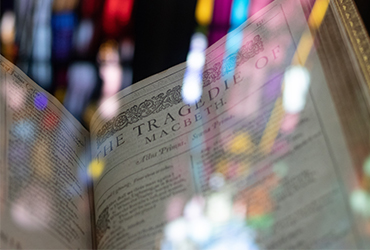 How To Read Shakespearean Scansion and Punctuation : PerformerStuff ...