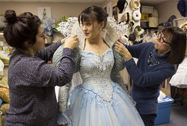 The 7 Stages of Going to a Fitting : PerformerStuff More Good Stuff